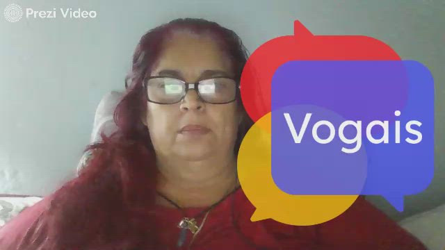 Vogais by Maria Heloisa Taisses Cardozo on Prezi Video