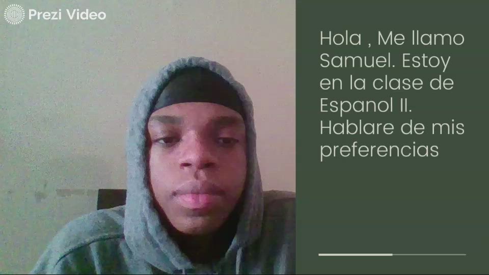 Hola , Me llamo Samuel. Estoy en la clase de Espanol II. Hablare de mis ...